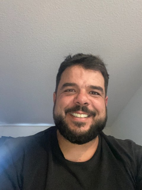 MONIZ, David | Pointe West Cremation & Funeral Service Ltd.