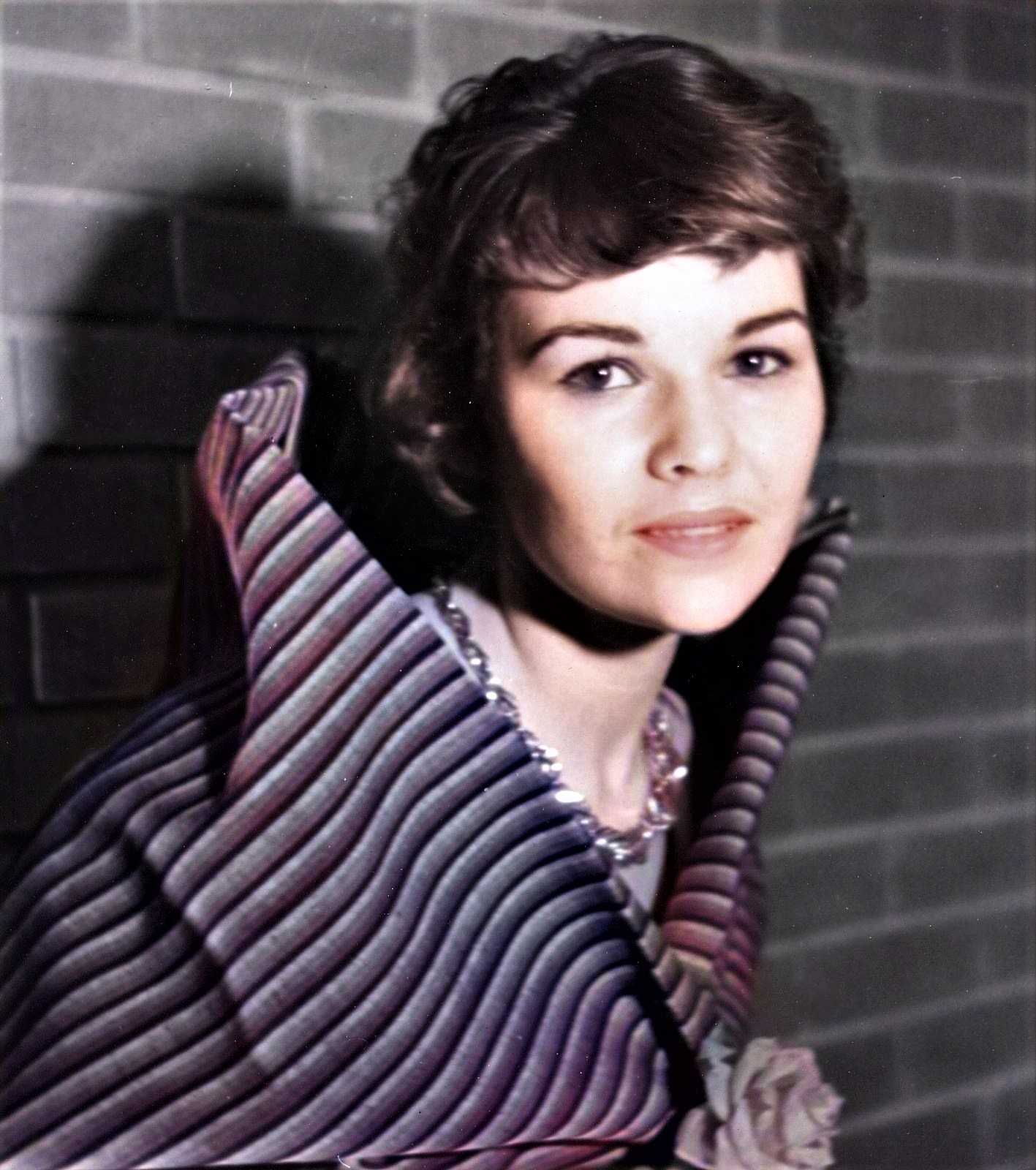 JEWELL, Eleanor Frances | Pointe West Cremation & Funeral Service Ltd.