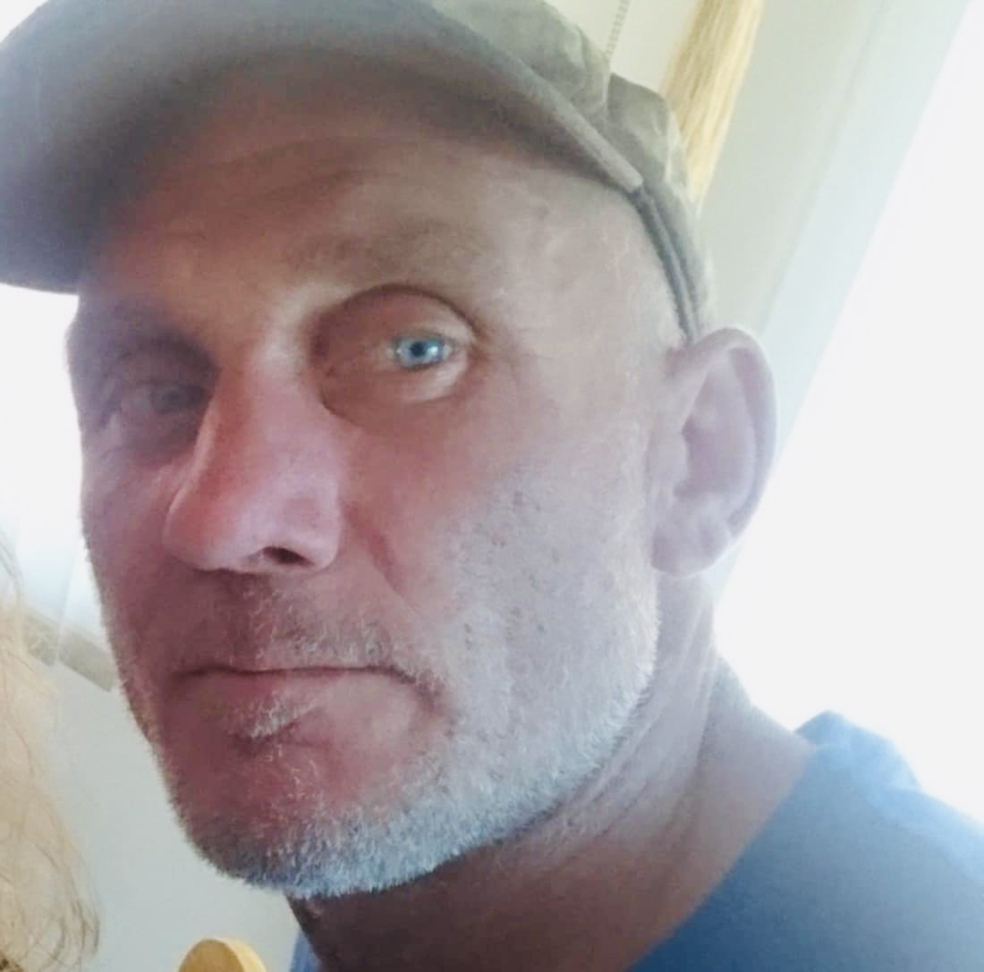 MORASH, Curtis Robert | Pointe West Cremation & Funeral Service Ltd.